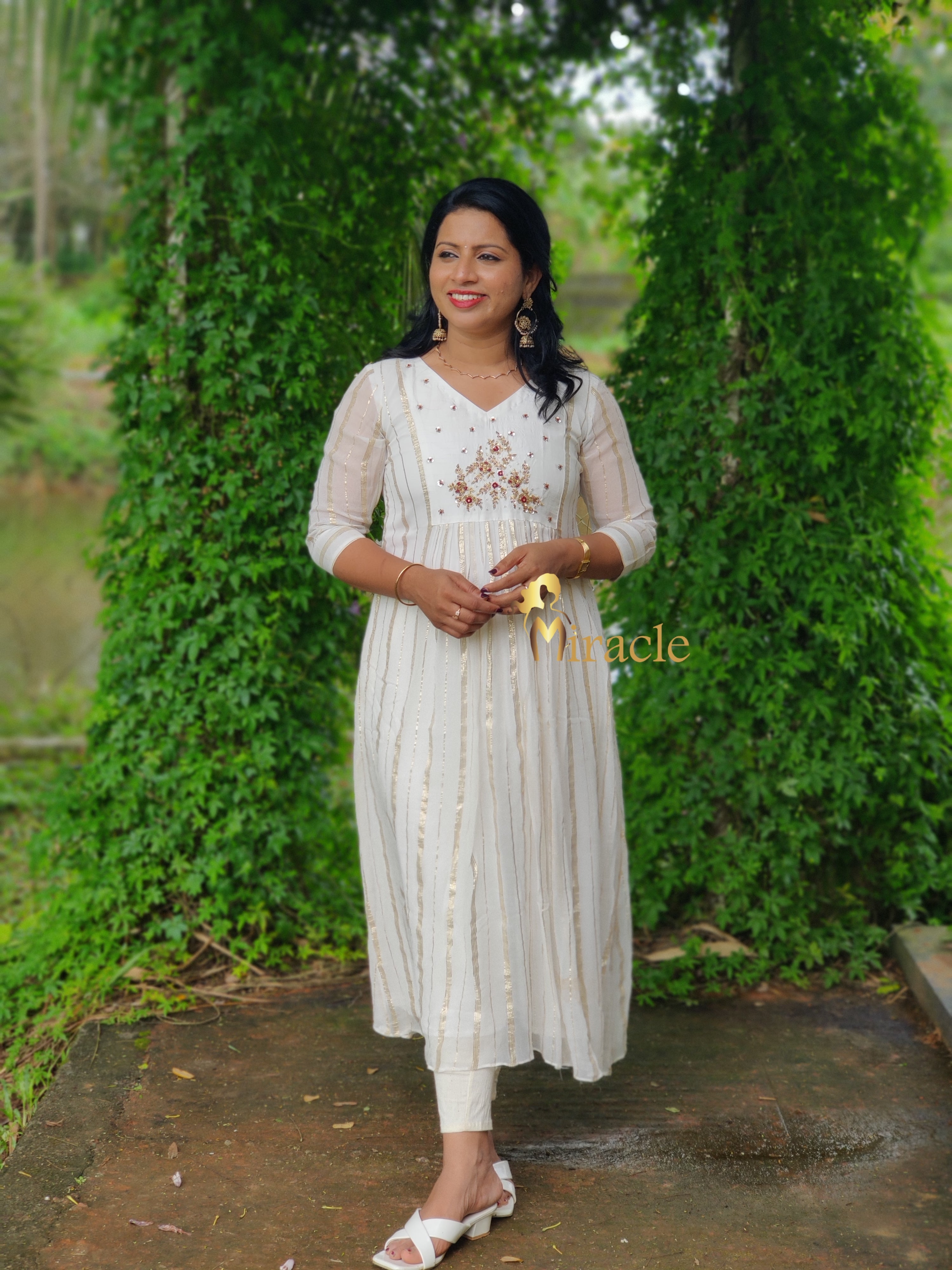 Onam kurti MOK254 | Miracle Boutique